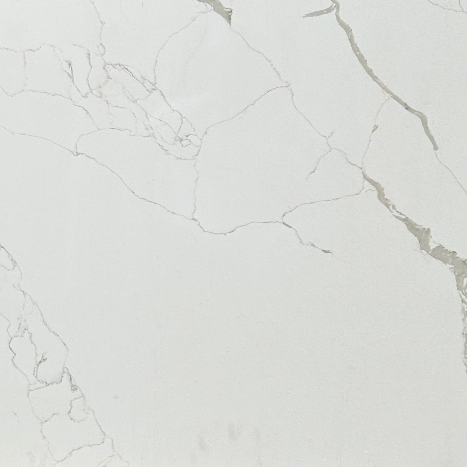 Azt Calacatta Capella Quartz 2cm 62x26 Location K – Remnant World